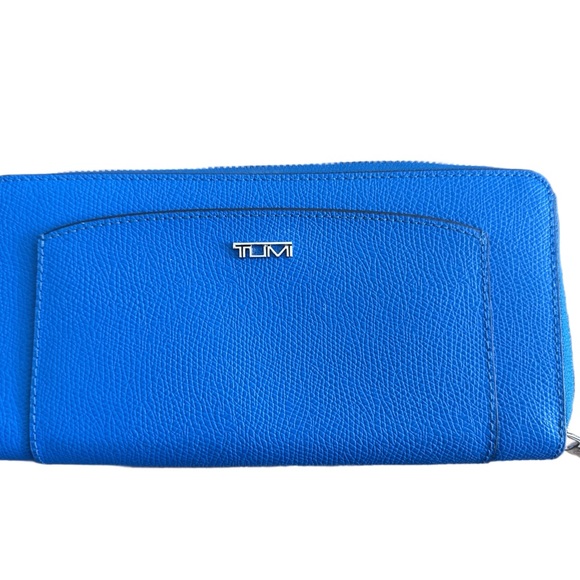 Tumi | Bags | New Tumi Electric Blue Wallet Sleek Modern Design | Poshmark